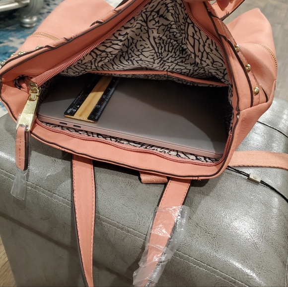 Max Studio | Bags | Nwt Maxmara Studio Mh Roian Backpack | Poshmark